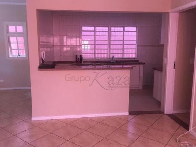 Casa Jardim das Industrias 123m² 3 Dormitórios Aceita Permuta
