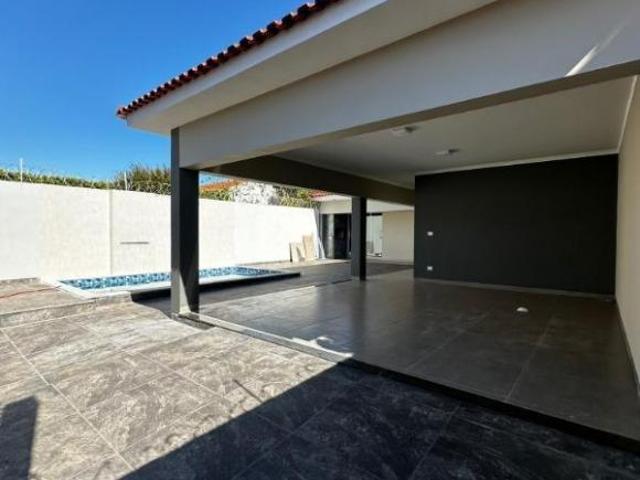 Casa, Jardim do Bosque, Ibitinga, SP