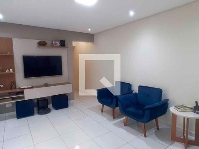 Casa, Jardim Elvira, 4 Quartos, 205 m2 Osasco