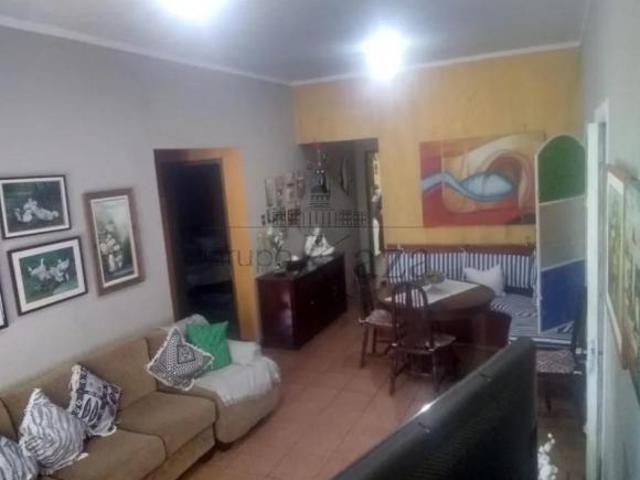 Casa Jardim Emília Jacareí 2 Dormitórios 86m² Aceita permuta