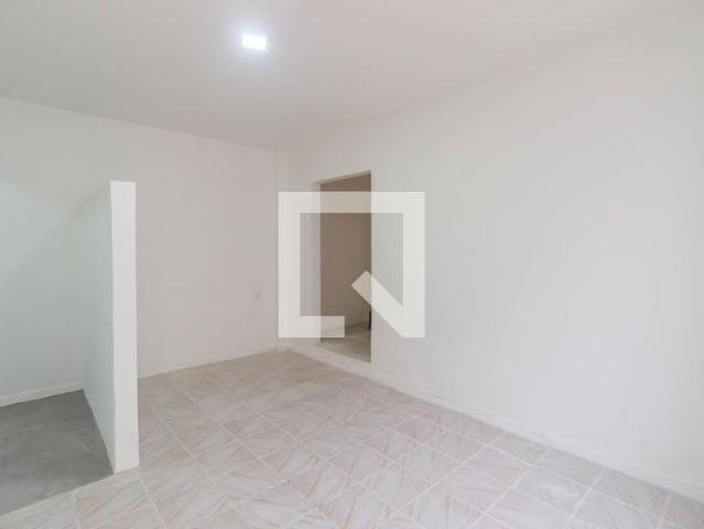 Casa, Jardim Éster Yolanda, 1 Quarto, 25 m2 São Paulo