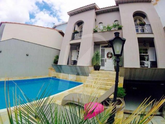 Casa Jardim França, 4 dormitórios sendo 2 suítes e 4 vagas