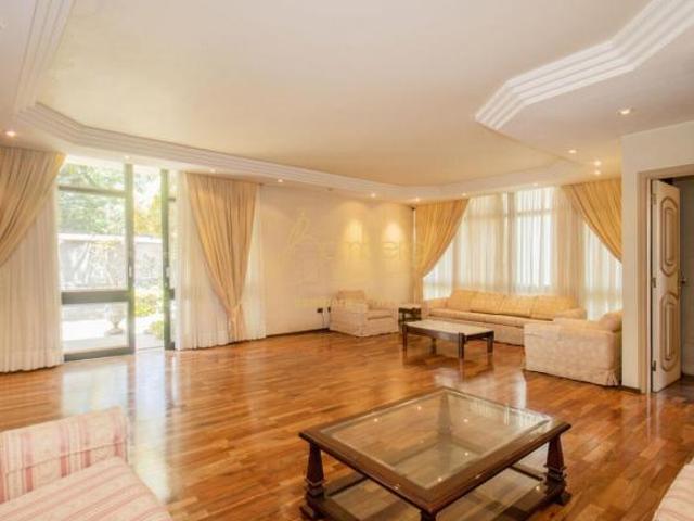 CASA JARDIM GUEDALA COM 4 DORMITÓRIOS