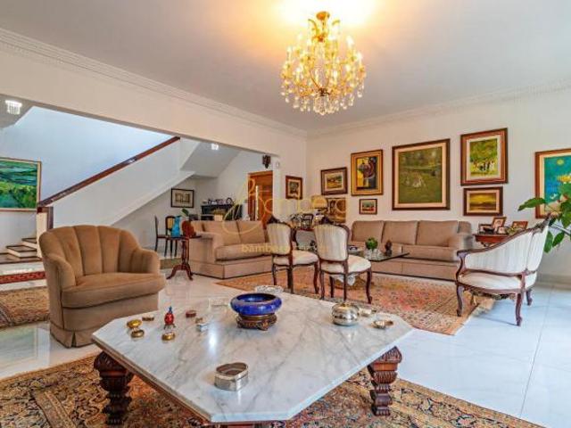 CASA JARDIM GUEDALA 5 DORMITÓRIOS