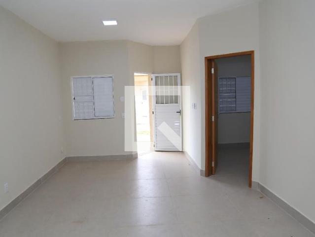 Casa, Jardim Imperial, 2 Quartos, 60 m2 Aparecida de Goiânia