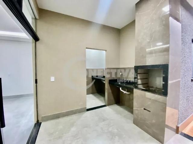 Casa Jardim Itaipu: 3 Quartos, 1 Suíte, Área Gourmet e Garagem para 4 Carros