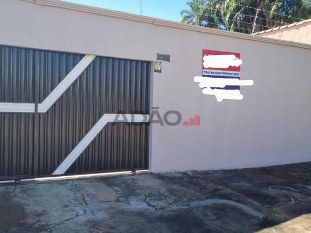 Casa Jardim Itaipu de 3 quartos sendo 1 com suíte Casa de Rua com 3 Quarto s por R$ 375000.00 no se