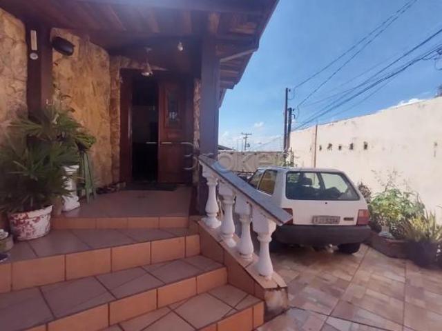 CASA Jardim Itamarati BOTUCATU / SP