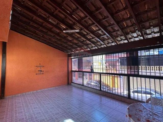 Casa Jardim Jovaia – 2 até Quartos e Quintal churrasqueira