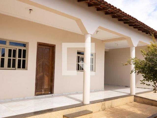 Casa, Jardim Palmeiras, 2 Quartos, 200 m2 Montes Claros