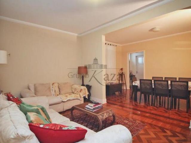 Casa Jardim Paulista 3 Dormitórios 180m²