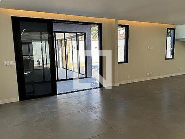 Casa, Jardim Peri, 4 Quartos, 238 m2 São Paulo