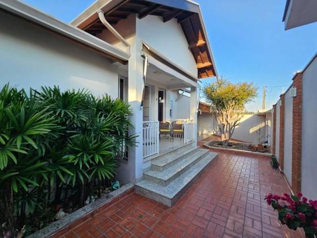 Casa, Jardim Porangaba, Águas de São Pedro, SP