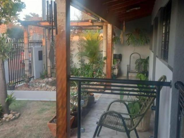 Casa | Jardim Planalto | Londrina