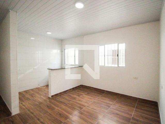 Casa, Jardim Robrun, 2 Quartos, 50 m2 São Paulo