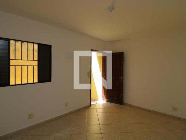 Casa, Jardim Santa Teresinha, 1 Quarto, 28 m2 São Paulo