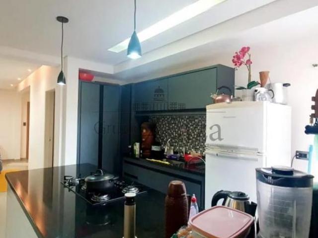 Casa Jardim Santa Maria Jacareí 3 Dormitórios 130m²