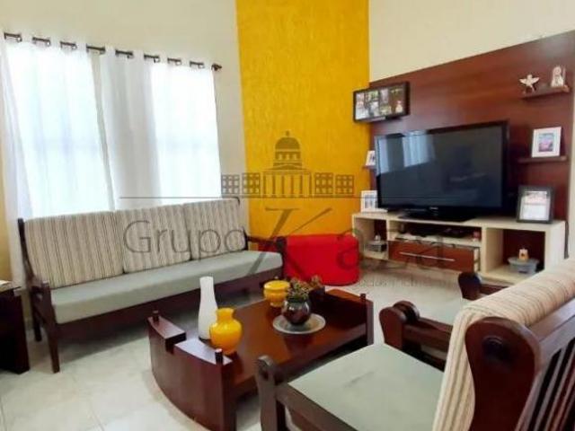 Casa Jardim Santa Maria Jacareí 4 Dormitórios 175,14m²