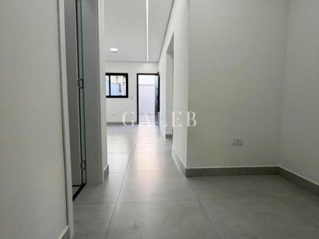 Casa à venda em Atibaia SP: 2 quartos, 1 suíte, 1 sala, 3 vagas de garagem e 125m² de área no Jardim