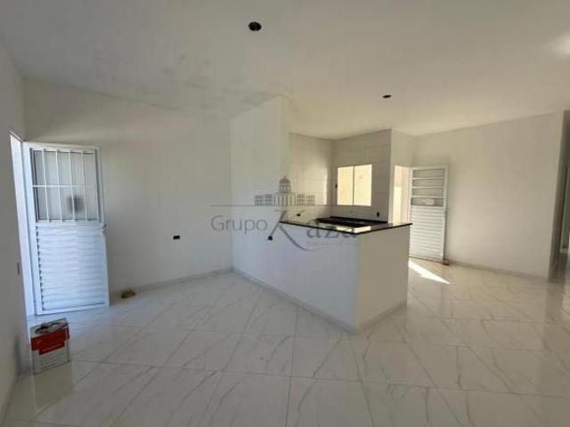 Casa Jardim Santo Antônio da Boa Vista Jacareí 2 Dormitórios 65m²