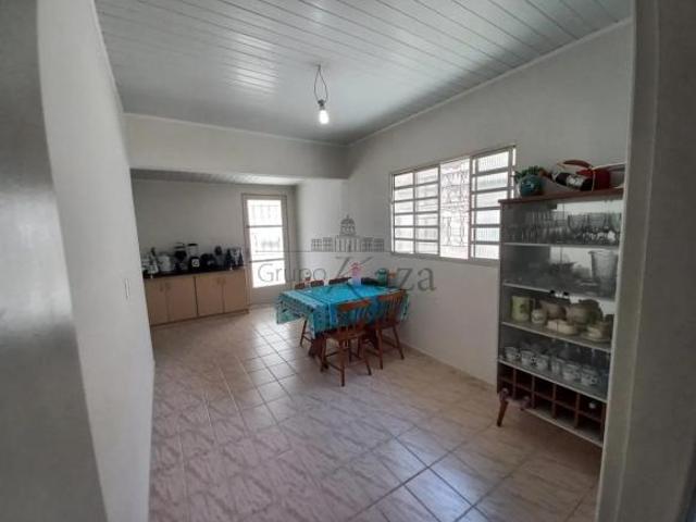Casa Jardim Satélite 2 Dormitórios 137m²