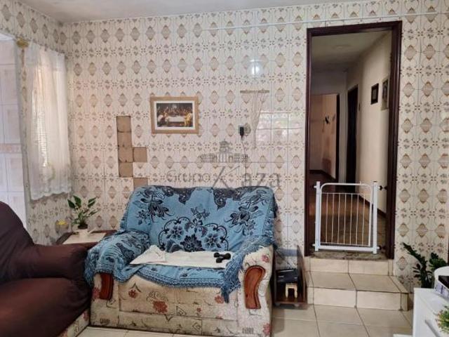 Casa Jardim Satélite 3 Dormitórios 200m²