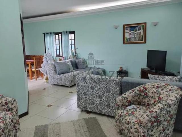 Casa Jardim Siesta Jacareí 3 Dormitórios 200m² Aceita Permuta