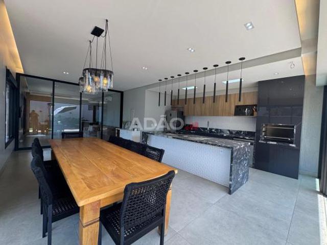 CASA JARDINS NÁPOLES SOBRADO TÉRREA ELEVADA Casa em Condomínio com 4 Quarto s por R$ 1690000.00 n