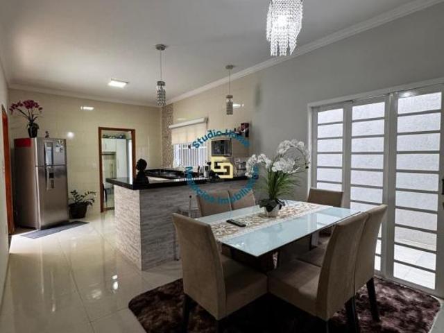Casa Jd. Bosque dos Ipês
