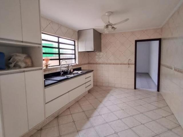 CASA JD DAS VERTENTES COM 4 DORMITORIOS 2 SUITES COM 2 VAGAS