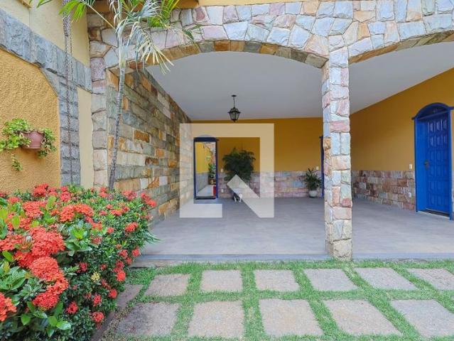 Casa, João Pinheiro, 4 Quartos, 337 m2 Belo Horizonte