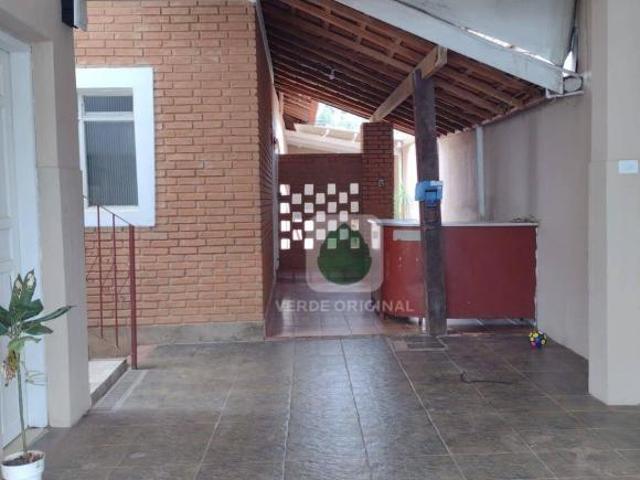 Casa+ Kitnet + Ponto Comercial, 185 m² por R$ 800.000 Centro São Bento do Sapucaí/SP