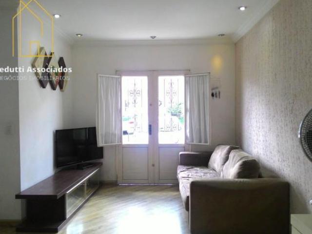Casa KM.24 2 dormitórios, 1 suite, segurança 24hs, lazer, fácil acesso.