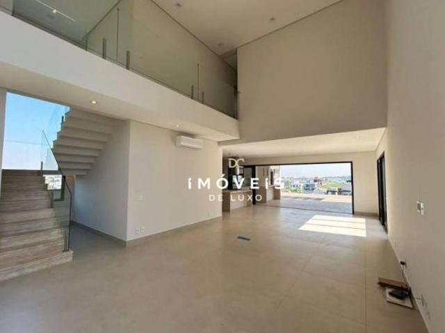 Casa luxuosa com 4 suítes à venda no Condomínio Reserva Saint Paul, em Itu/SP