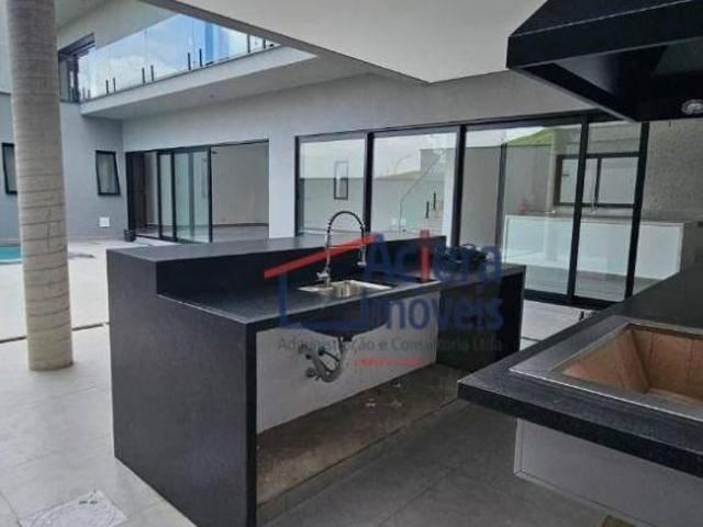 Casa Luxuosa com 5 Suítes, Piscina e Varanda Gourmet à venda, 460 m² Alphaville Gênesis 2 Santan