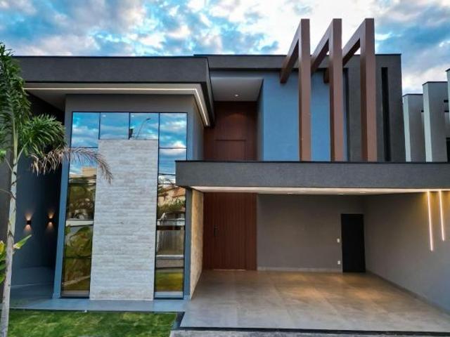 Casa luxuosa, condomínio fechado, Vicente Pires, Rua 12, 4 suítes