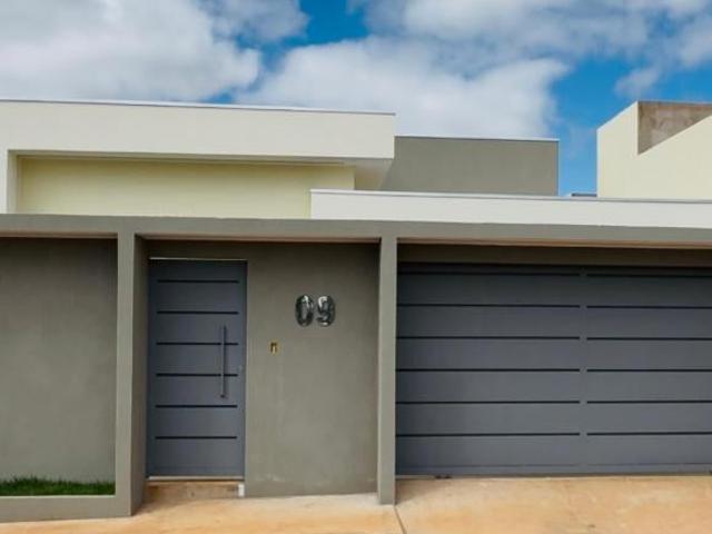 Casa Luxuosa de 3 quartos, sendo 2 suítes com closet