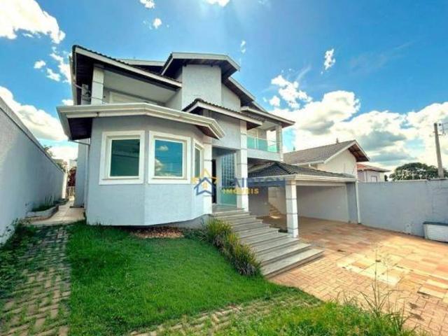Casa Luxuosa no Jardim Itaperi – O Bairro Mais Querido de Atibaia