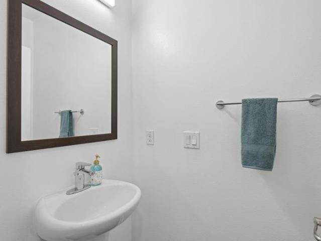 Casa Lago Eastlake 2 Bedroom Apartment for Rent at 2816 Cielo Circulo, Chula Vista, CA 91915 Otay Ranch