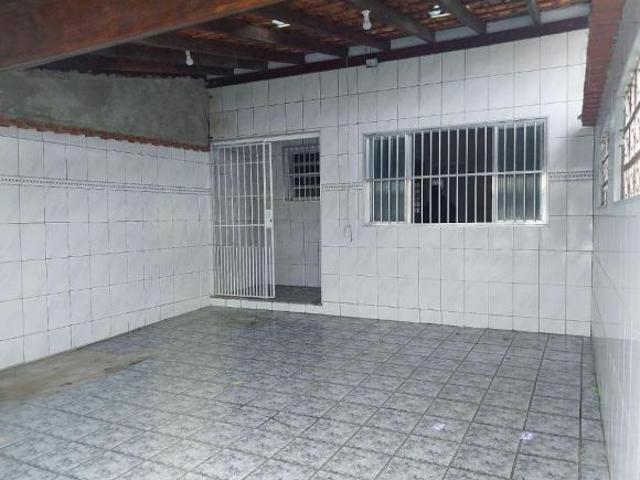 Casa lado Praia 1 dorm 2 vagas no maracanã PG R$ 290.000