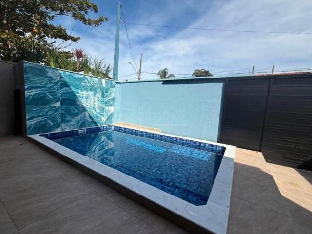 Casa Lado Praia Belmira Novais