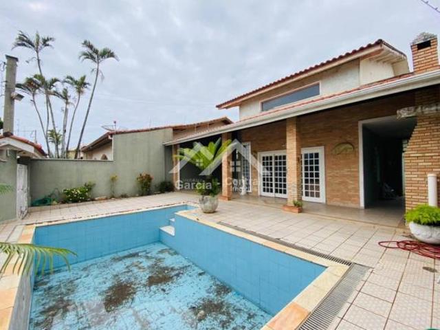 Casa lado praia em Peruíbe