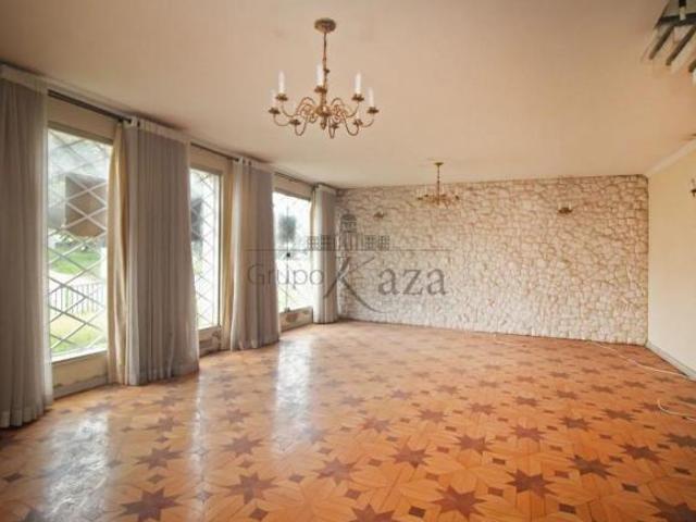 Casa Lapa 4 Dormitórios 312m²