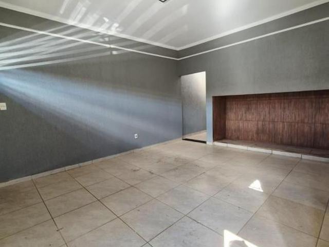 Casa Leporace por R$ 490.000,00