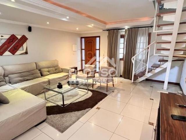 Casa Linda a venda 3 quartos 1 suite, quintal, churrasqueira Butantã