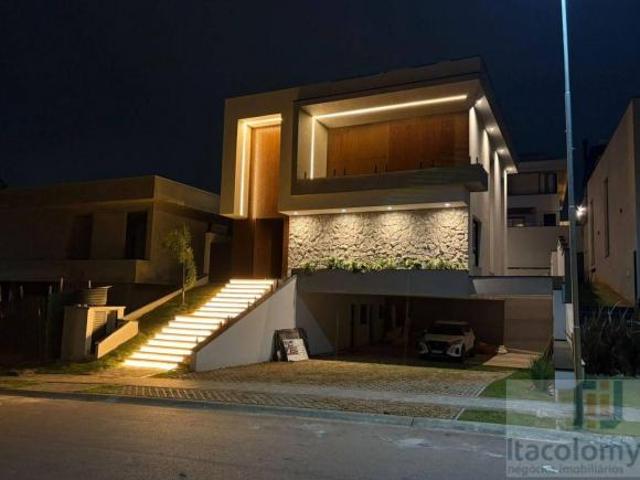 Casa linda a venda