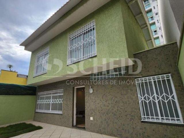 Casa Linda e Pronta para Morar e Trabalhar ? 4 Dorms, Suíte Térrea, Quintal e Metrô Próximo!
