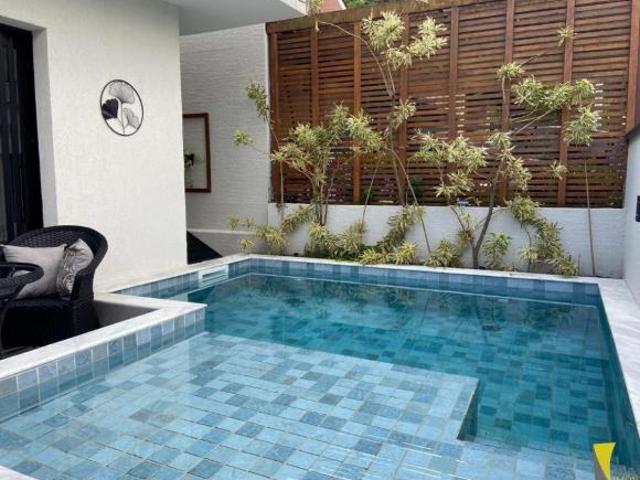 Casa Linda, Impecável e Moderna, localizada no condomínio mais cobiçado de Ubatuba! Oportunidade!