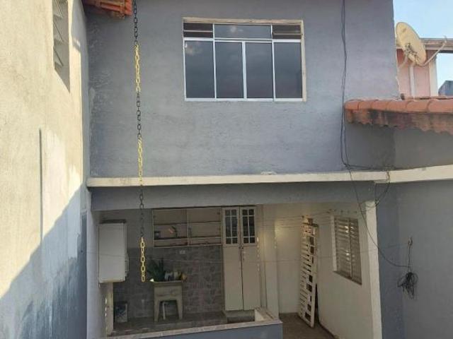 Casa linda, 87 m², 2 drms, 1 suíte ou salão Jd Celeste, 7 min. do Centro/F. Dias, fácil acesso