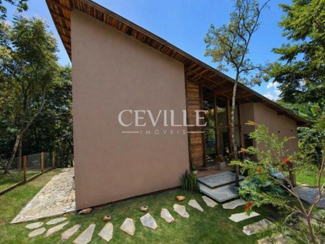 Casa linear | 4 quartos | lote de 2.000 m²